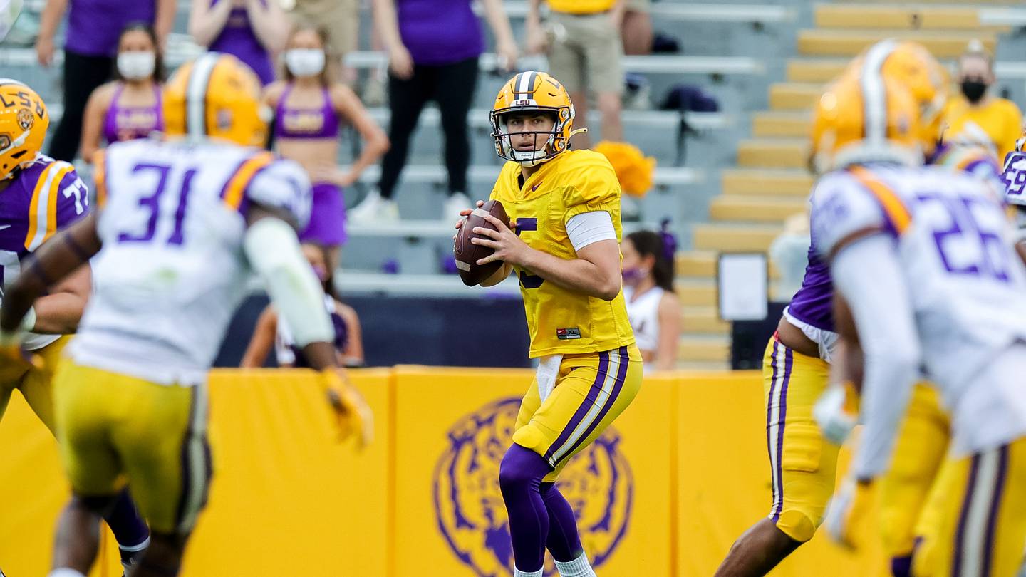 LSU Football Quarterbacks Show Promise in New Offense During 2021 ...