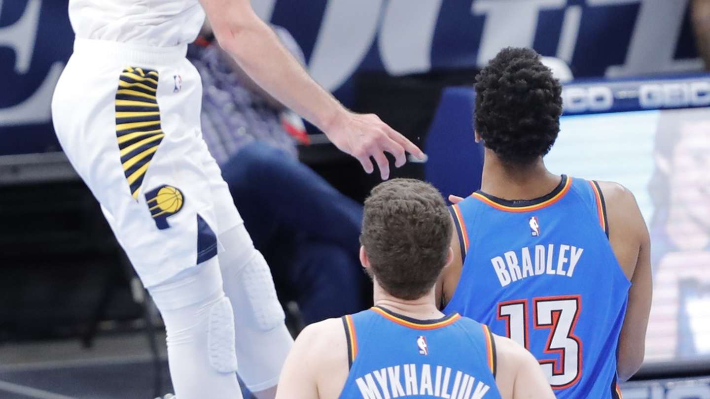 Pacers Score Franchise Record 152 Points in Win over Thunder - Sports ...