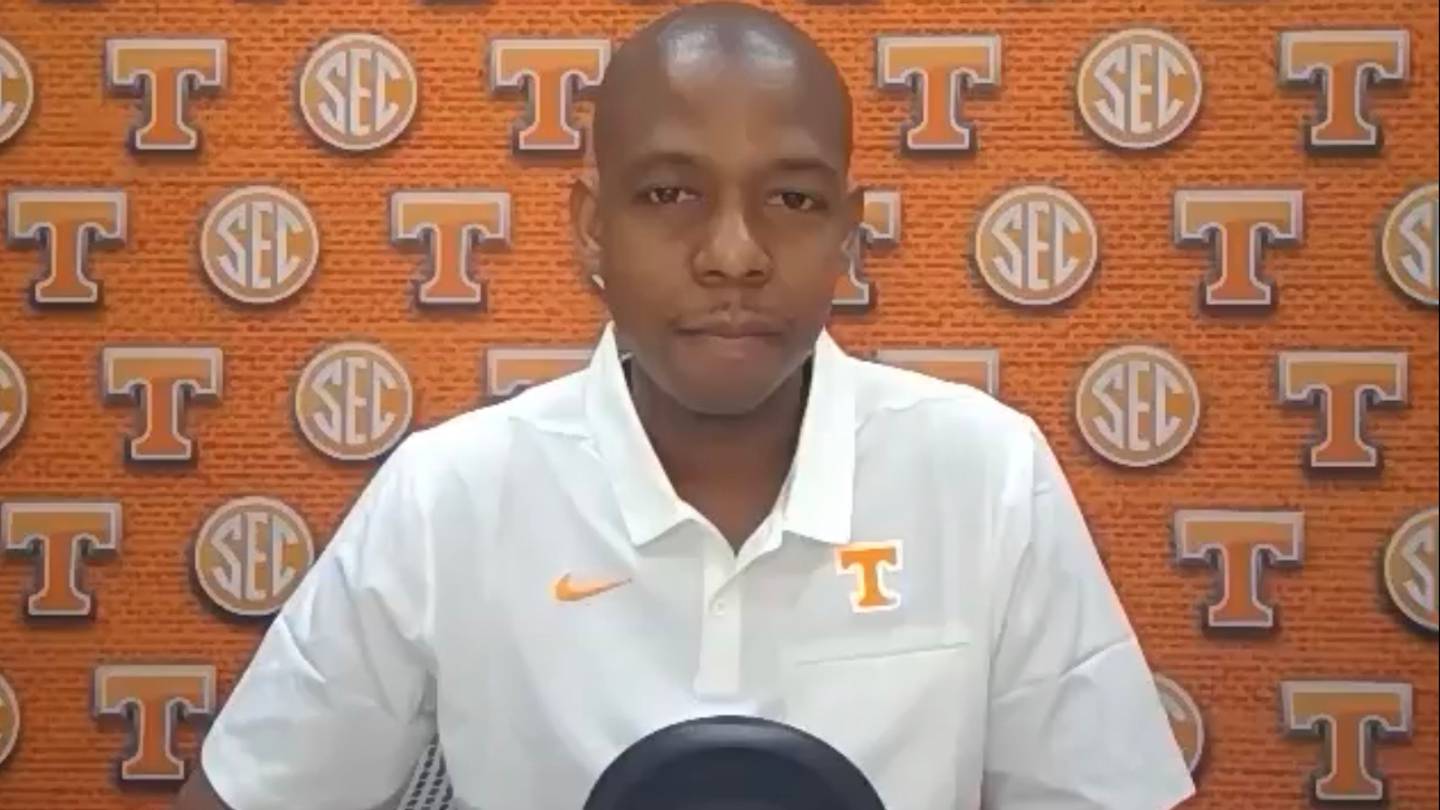 Vols Assistant Justin Gainey Discusses Decision to Come to Tennessee ...