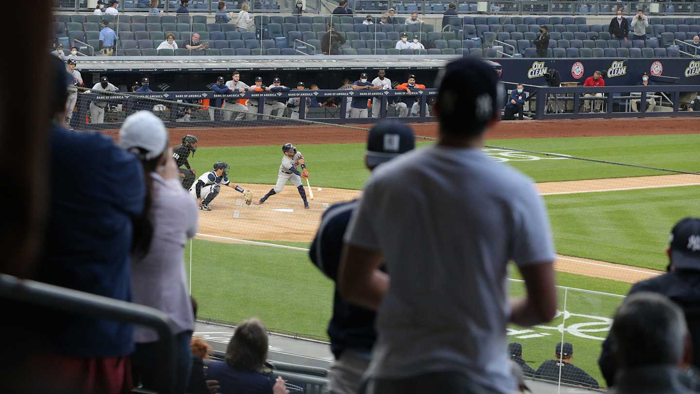 New York Yankees fans boo Houston Astros at Yankee Stadium - Sports ...