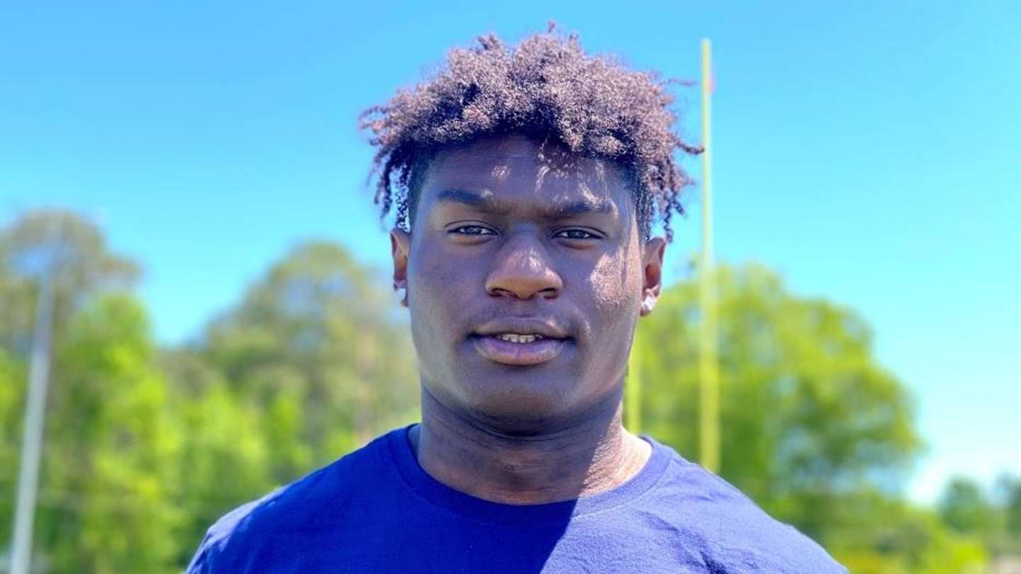 2023 Edge Qua Russaw Red-Hot on the Recruiting Trail - SI All-American