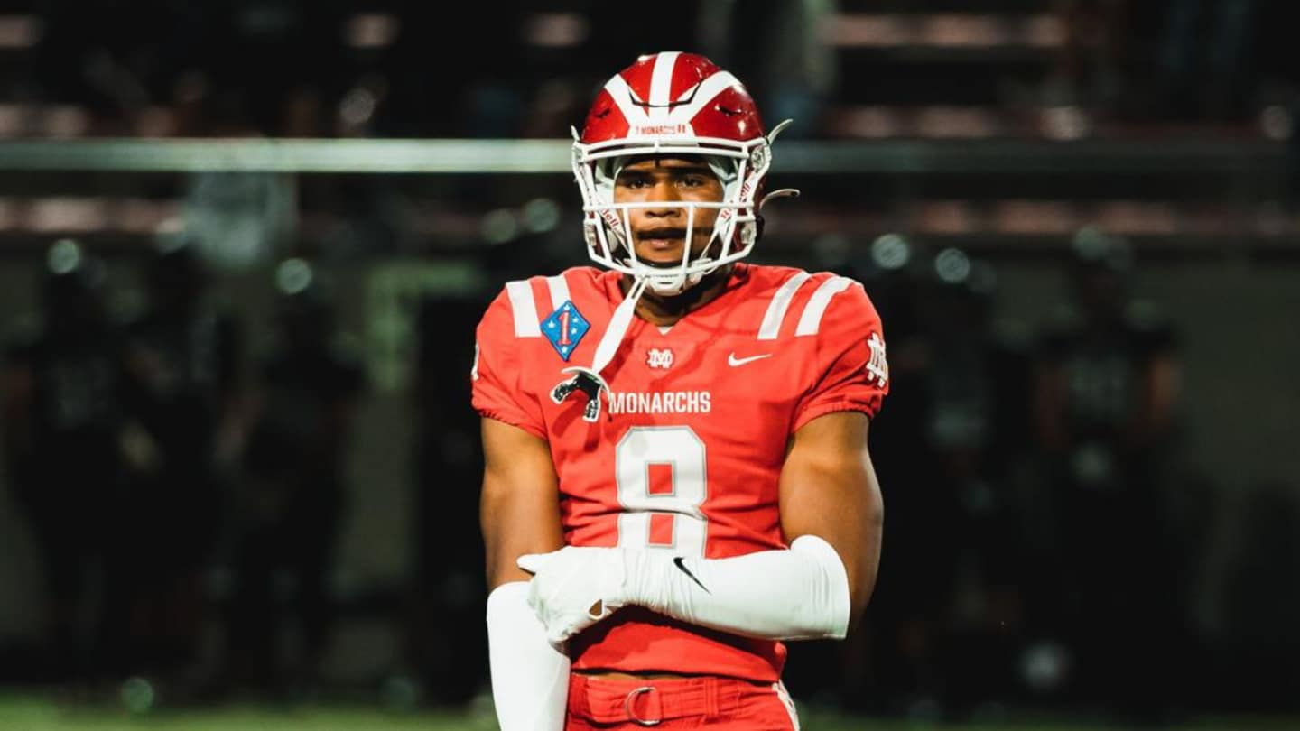 Notre Dame Commit Profile: CJ Williams, Wide Receiver - Sports ...