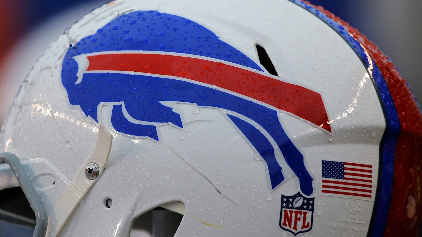 Buffalo Bills Coach, Buffalo Radio Legend Chuck Dickerson Dies at 86 ...