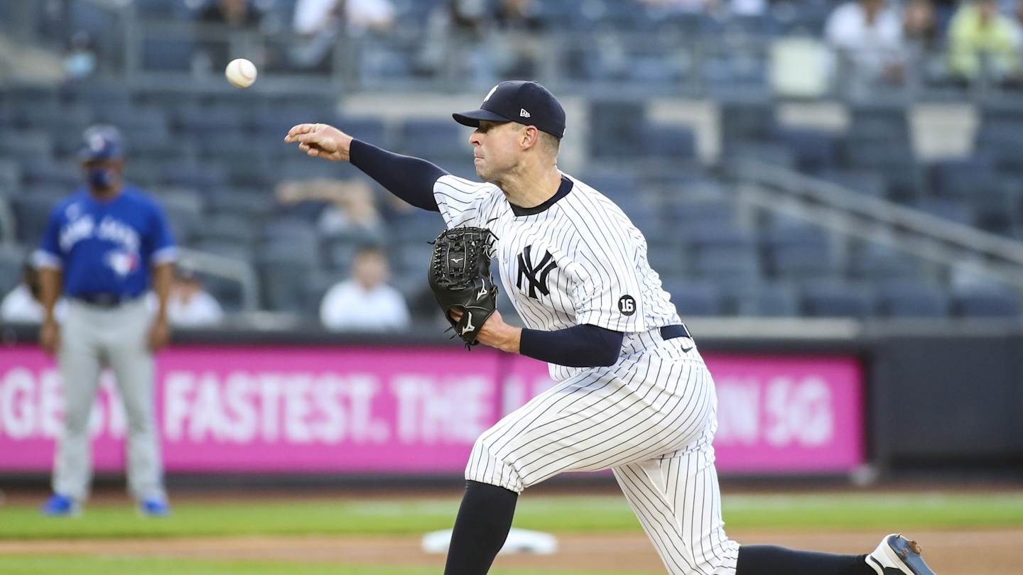 New York Yankees Corey Kluber exits game with shoulder injury - Sports ...