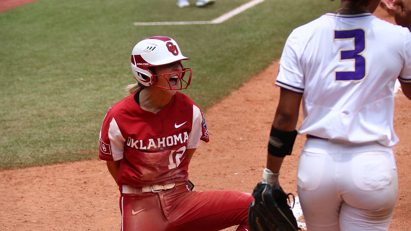 Oklahoma Sooners' Mackenzie Donihoo named D1Softball Breakout Player of ...