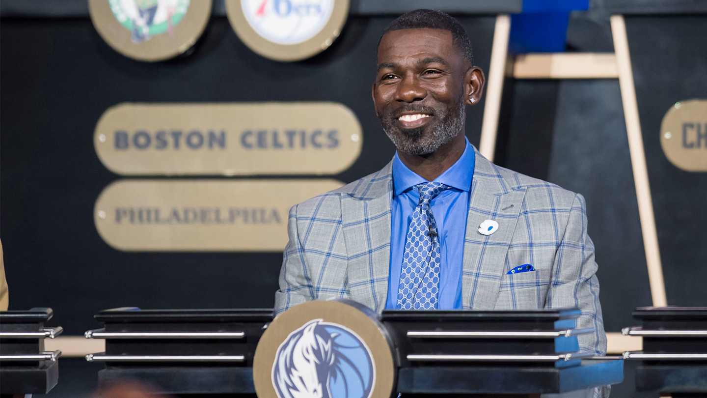 Mavericks: Michael Finley emerges as candidate for head of basketball ...