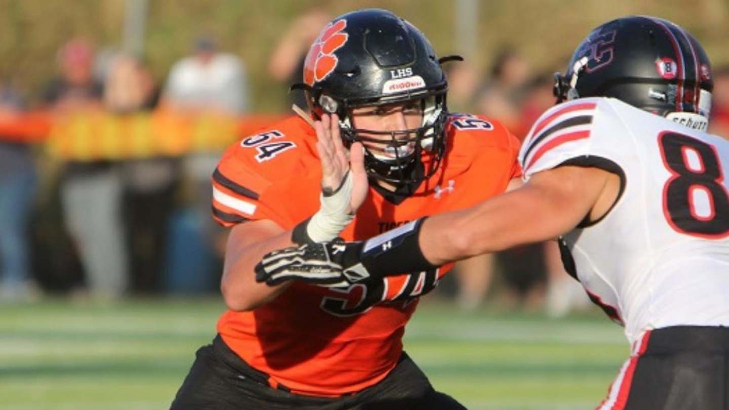 Notre Dame Prospect Profile: Ashton Craig, Offensive Line - Sports ...