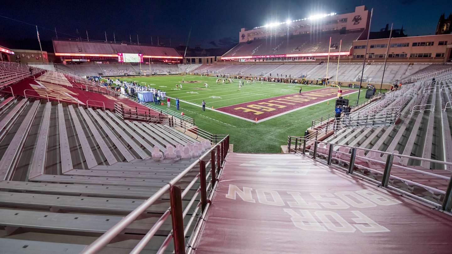 New '22 Name To Monitor On The Recruiting Trail - Sports Illustrated ...