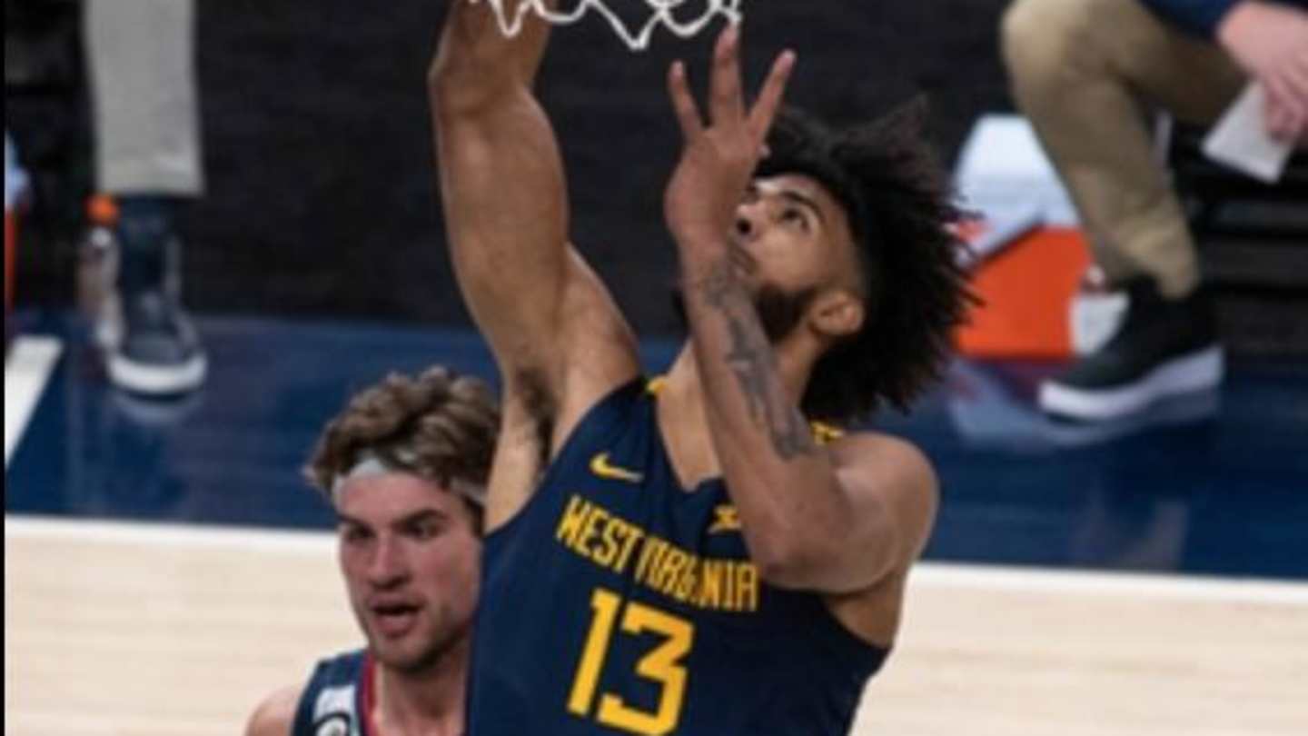 WVU Head Coach Bob Huggins Provides Injury Update on Isaiah Cottrell ...