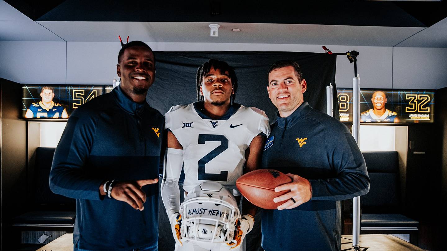 2022 WR Kevin Thomas Commits to WVU Football - Sports Illustrated West ...