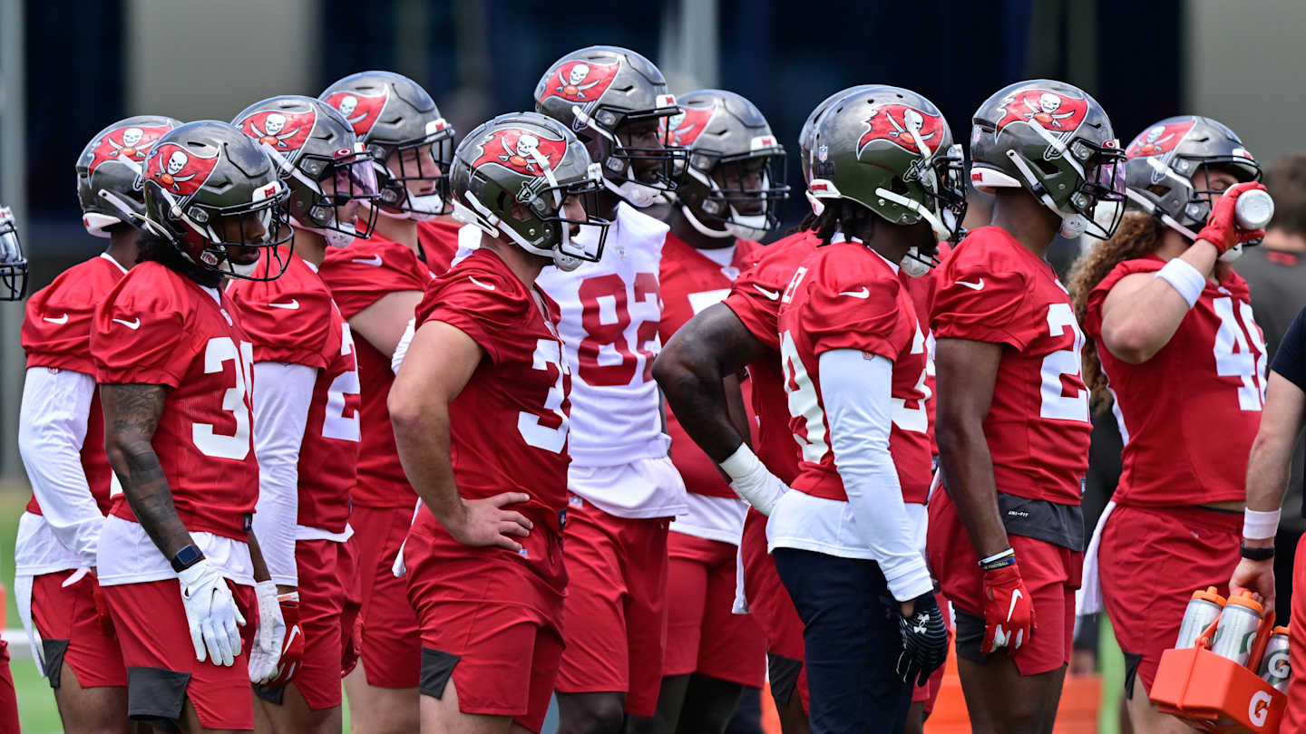 NFC South Preview: A Three-Headed Saints QB and More Wild, Wild Takes ...