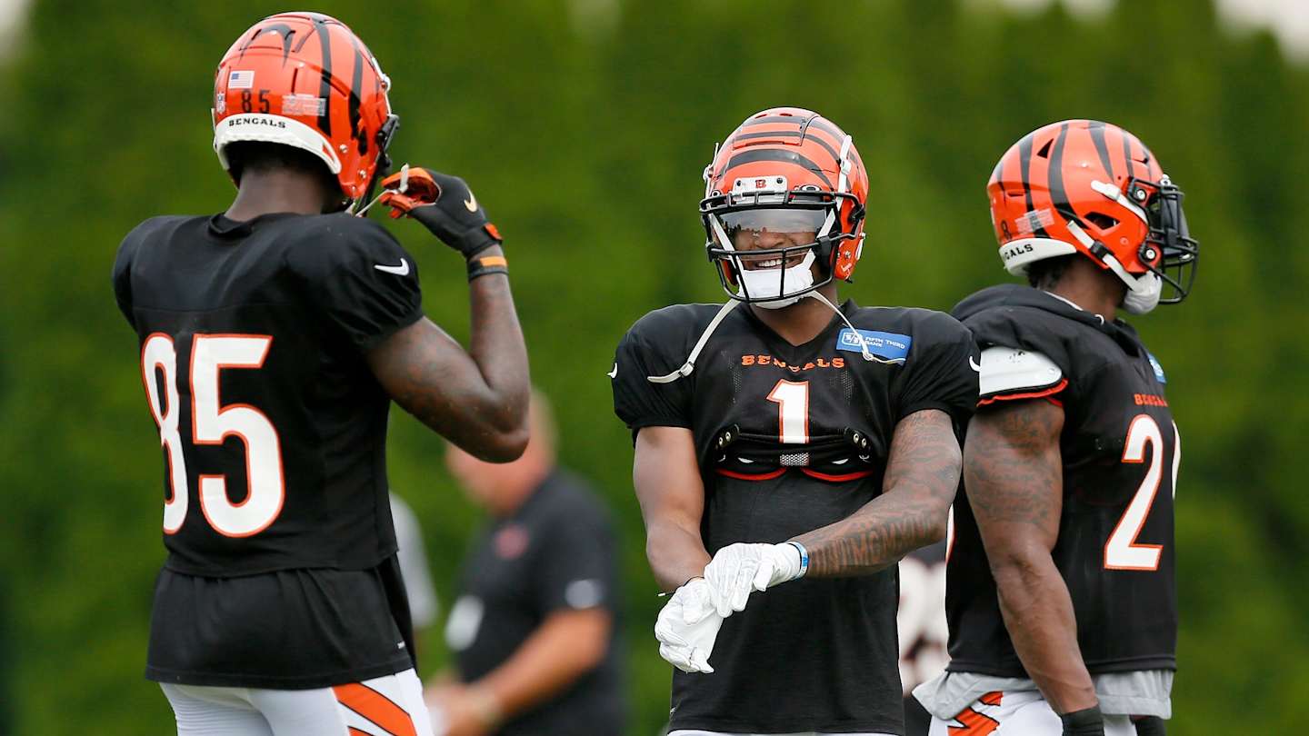 Practice Clips of Joe Burrow, Ja'Marr Chase, Tee Higgins and Other ...