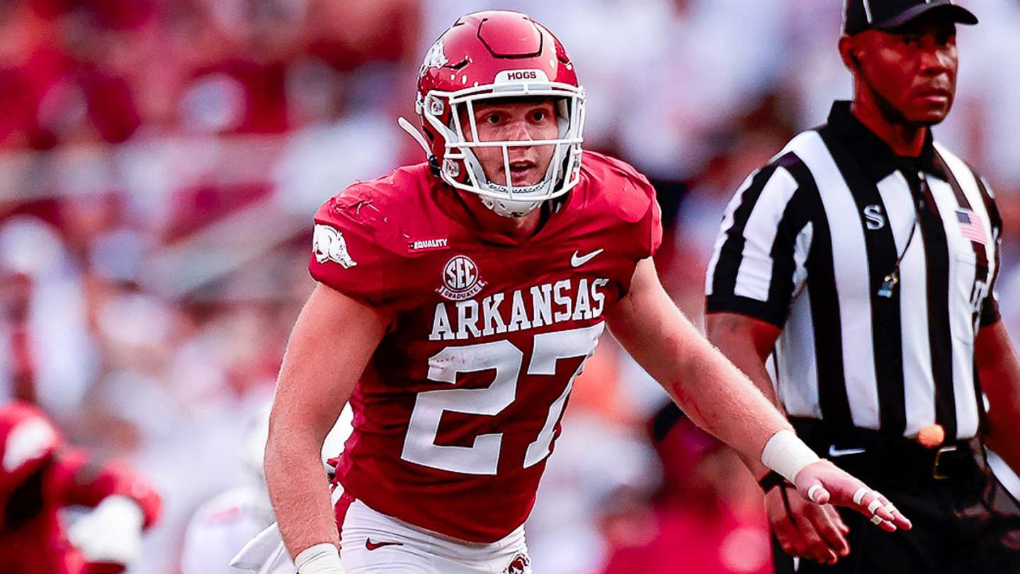Arkansas Razorbacks Linebacker Hayden Henry Wins Top Defensive Weekly ...