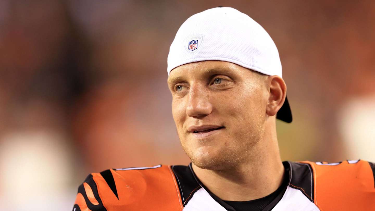 A.J. Hawk Will Serve as College GameDay Guest Picker at Ohio State ...