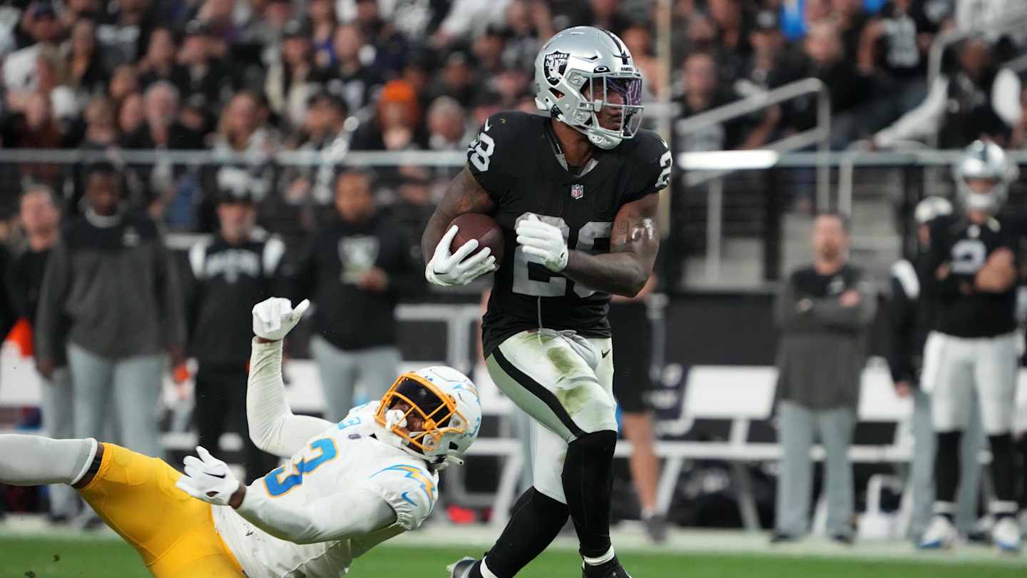 Week 14: Las Vegas Raiders First Injury Report - Sports Illustrated Las ...