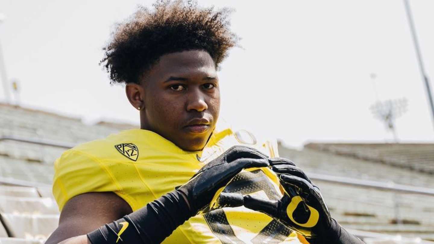 Oregon Ducks EDGE Commit Blake Purchase Named MaxPreps Colorado Player ...