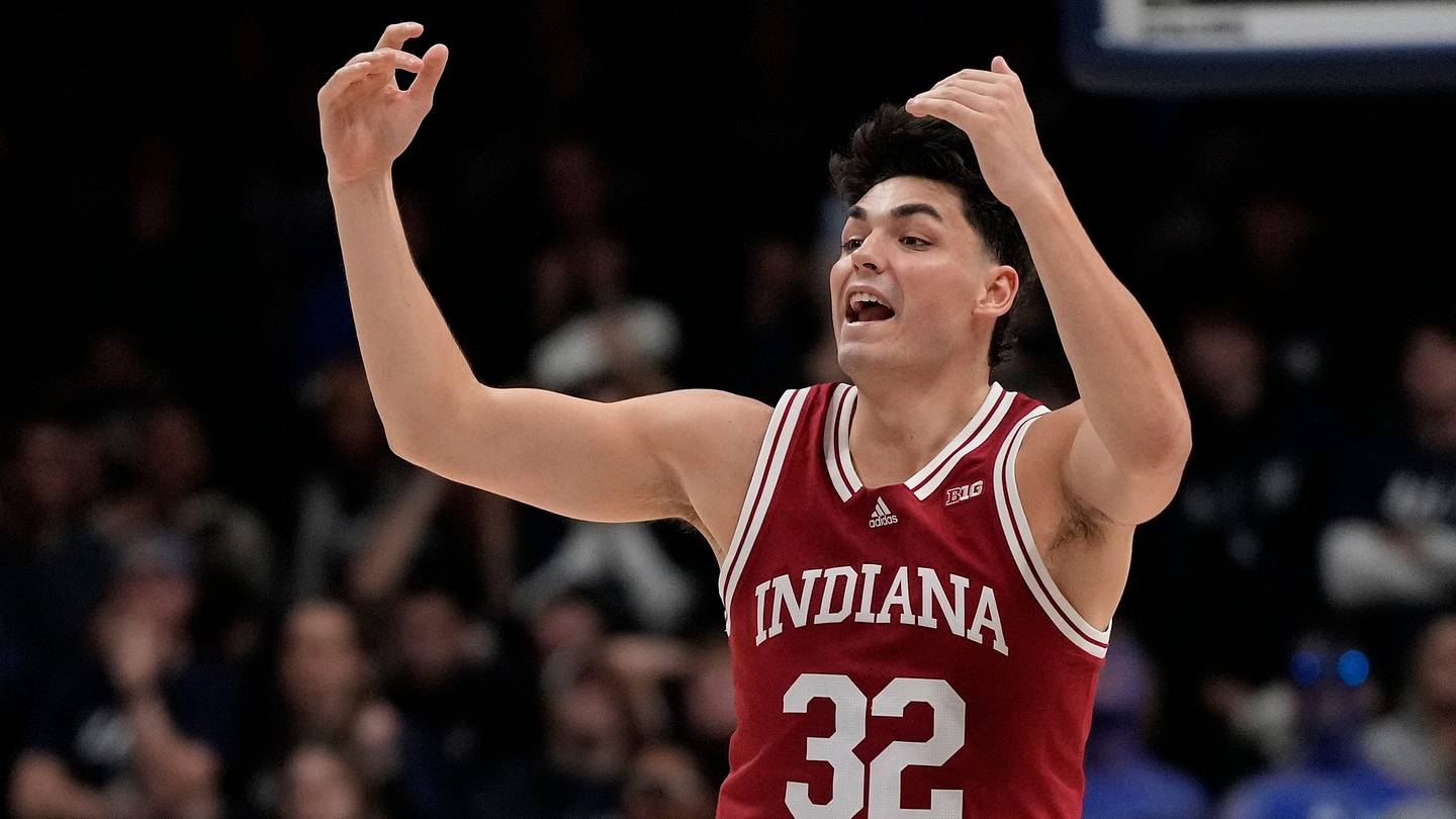 How to Watch No. 14 Indiana Basketball Against No. 10 Arizona in Las ...