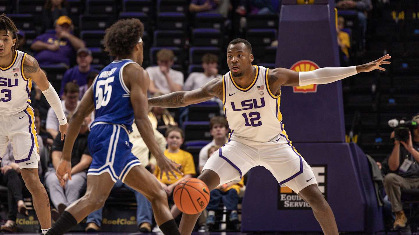 KJ Williams Catapults LSU Past Wake Forest 72-70 - Sports Illustrated ...