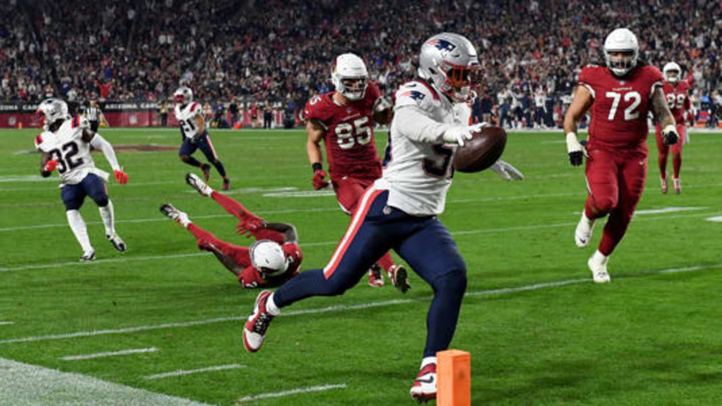 Raekwon McMillan, Marcus Jones Spark Defensive Resurgence: New England Patriots Take 27-13 Lead ...