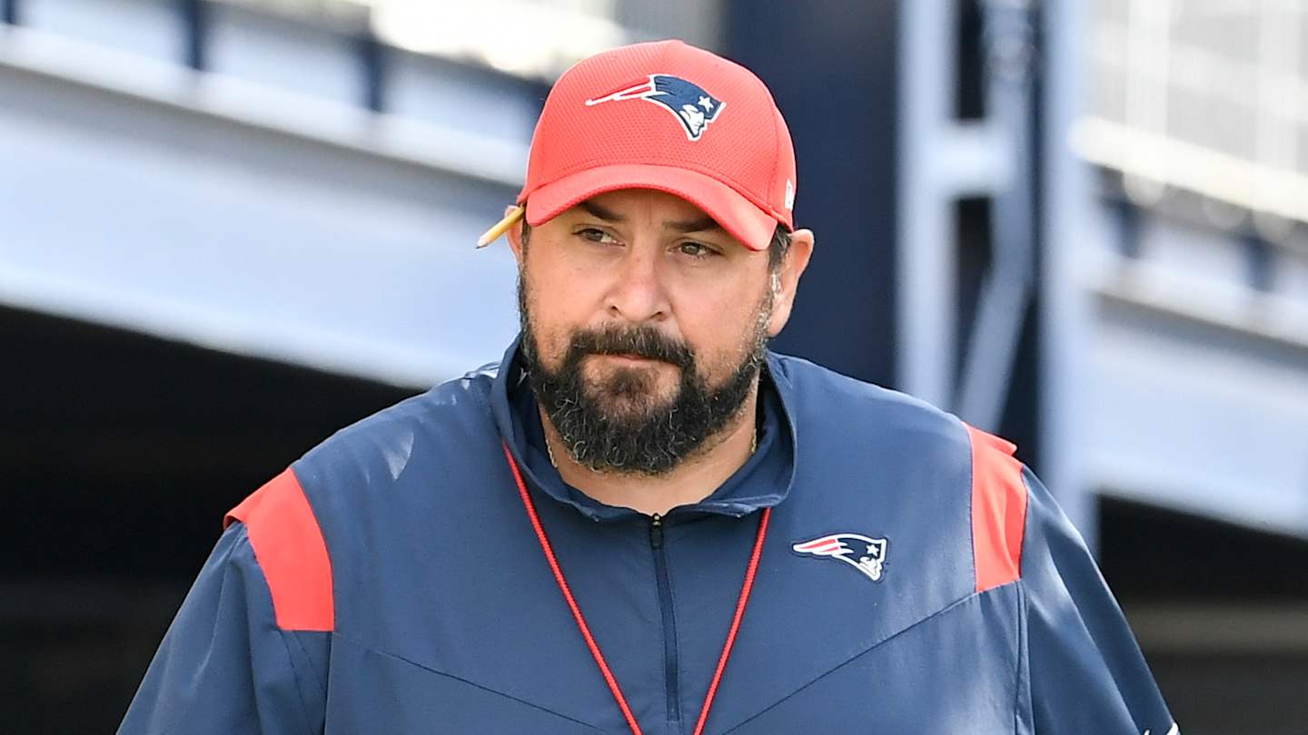 Broncos Interview Patriots Assistant Matt Patricia for Defensive ...
