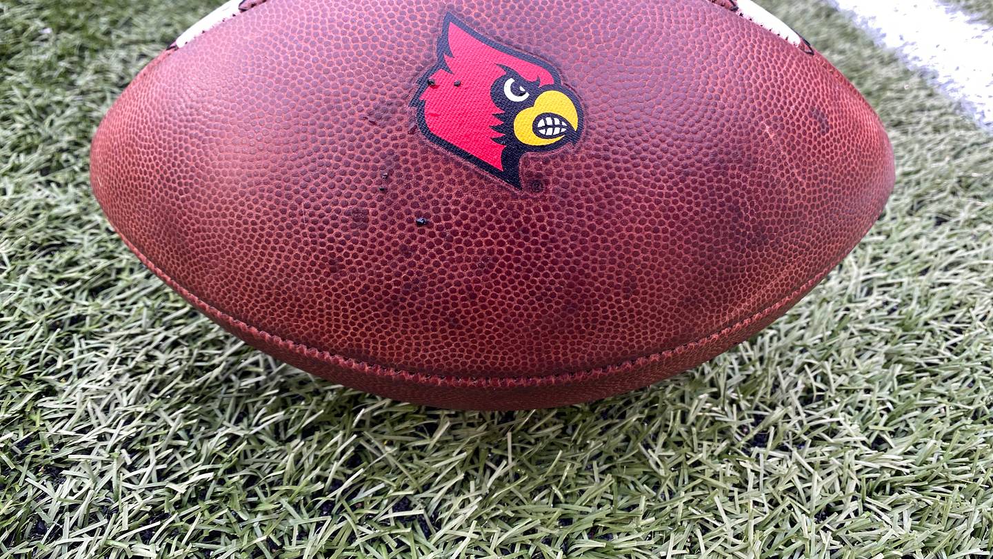 Look: Louisville Installing New Field Turf/Design at L&N Stadium ...