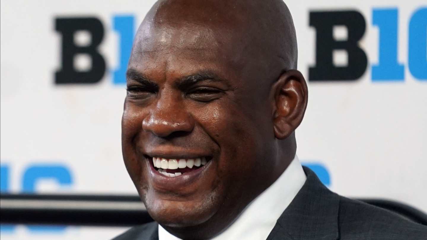 Michigan State football flips four-star QB Sam Leavitt from Washington ...