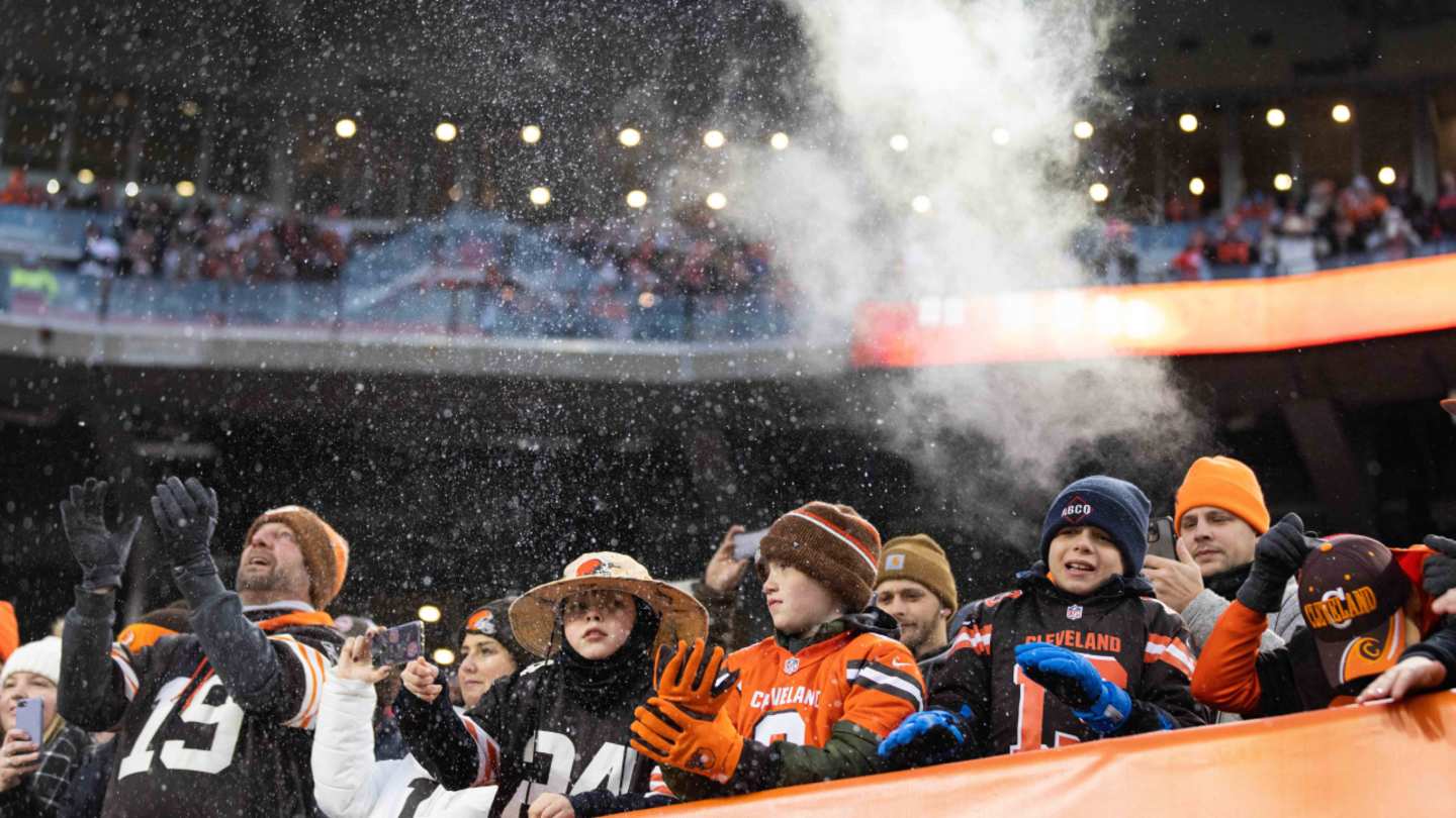 Saints Post Video Showing Brutal Weather Conditions in Cleveland ...