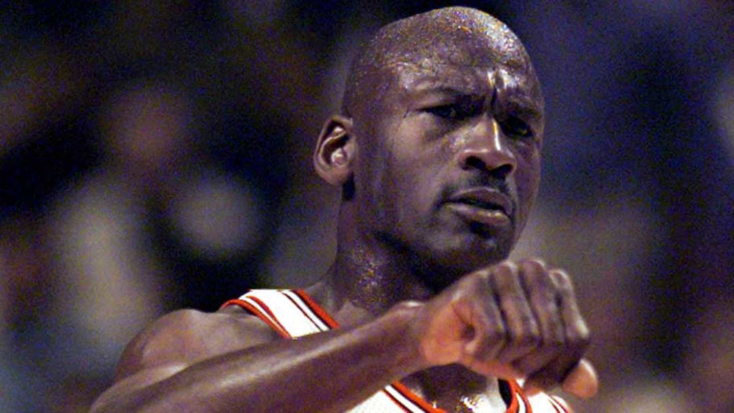 “People feared him” – Jud Buechler explains the aura Michael Jordan had ...