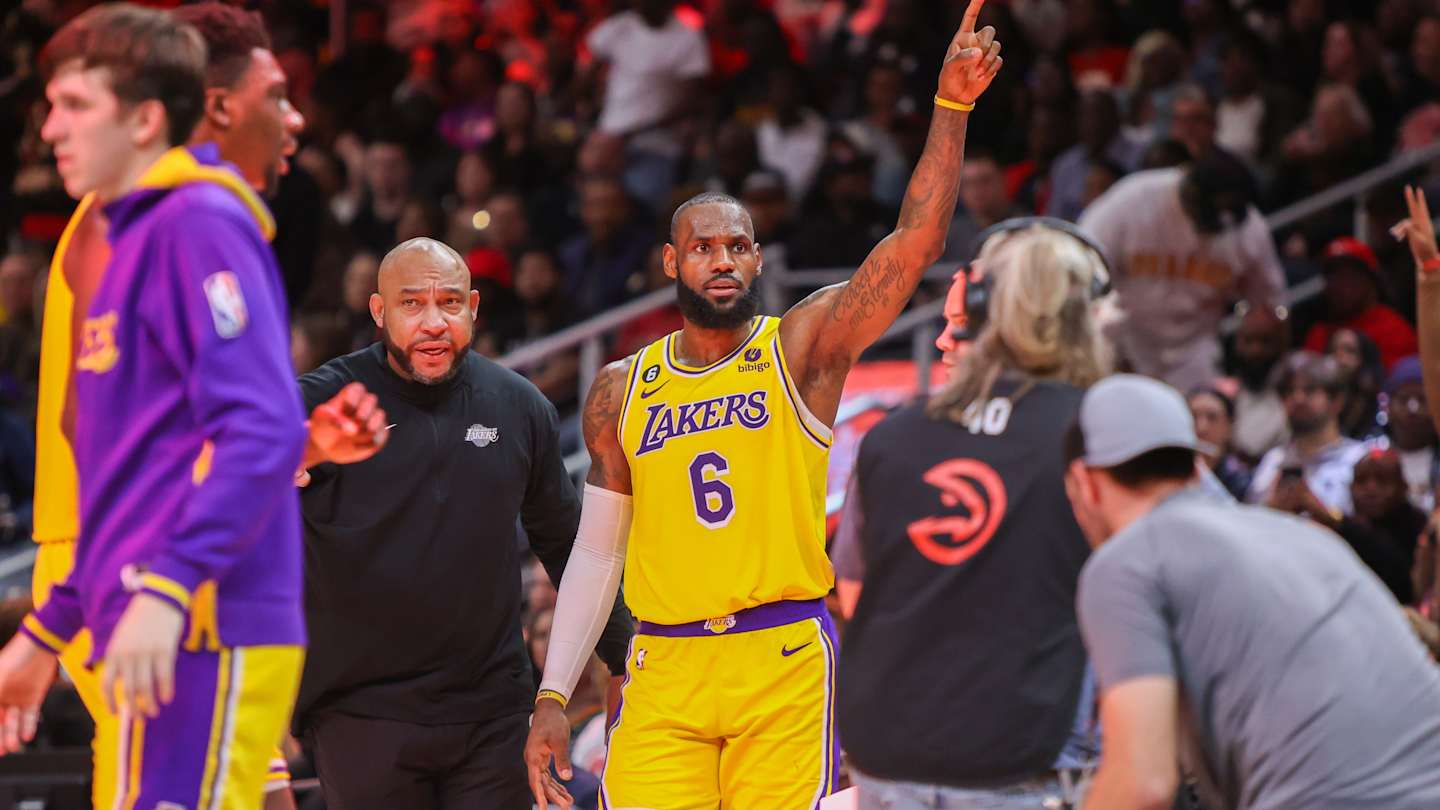 Lakers News: Showtime Laker Raves About Insane Scoring Night From ...