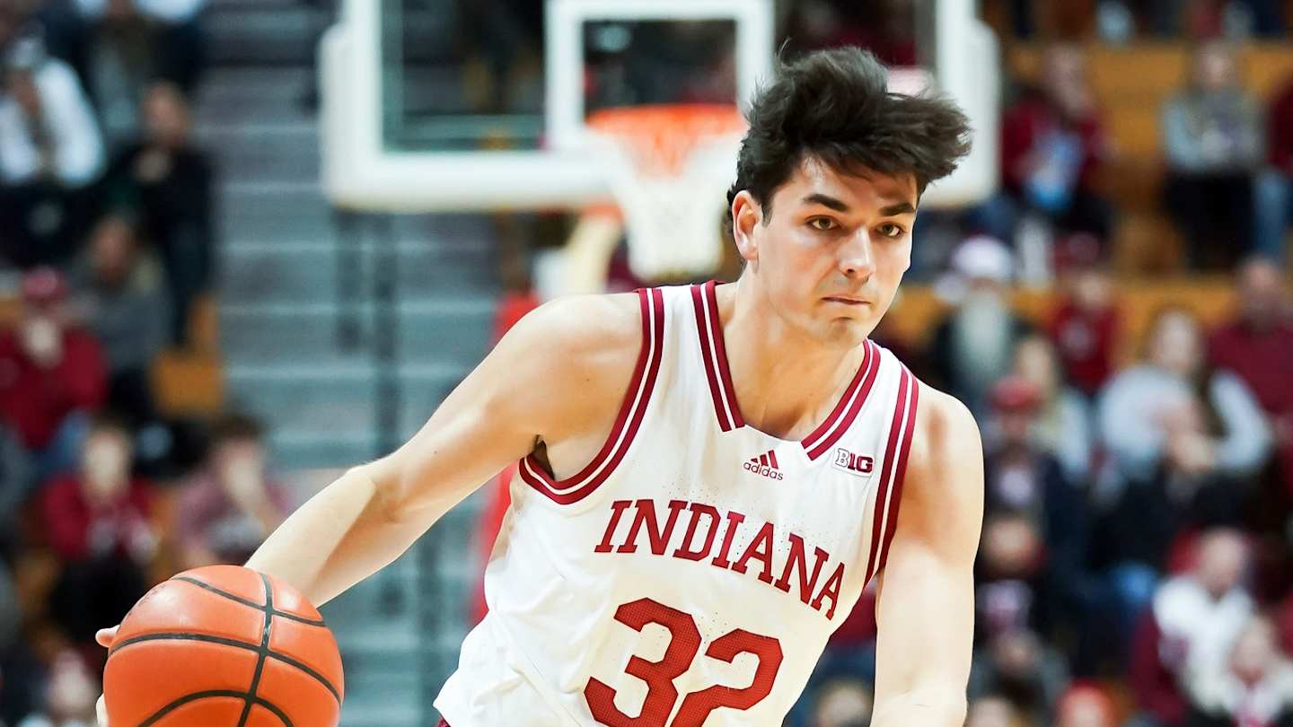 WATCH: Indiana Basketball's Trey Galloway Completes 3-Point Play ...