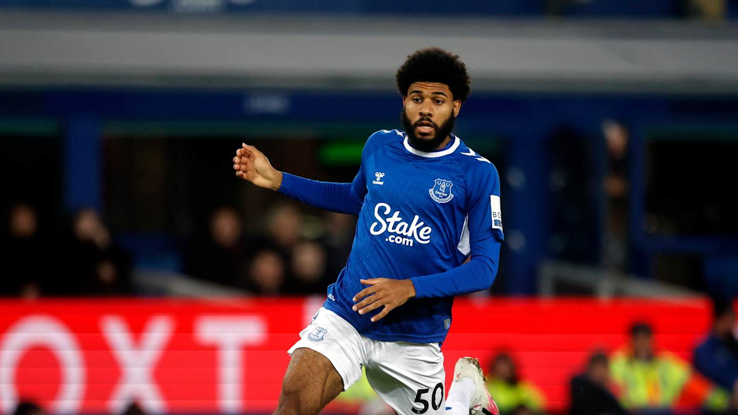 Does Ellis Simms Everton appearance now mean ONLY Sunderland could sign ...