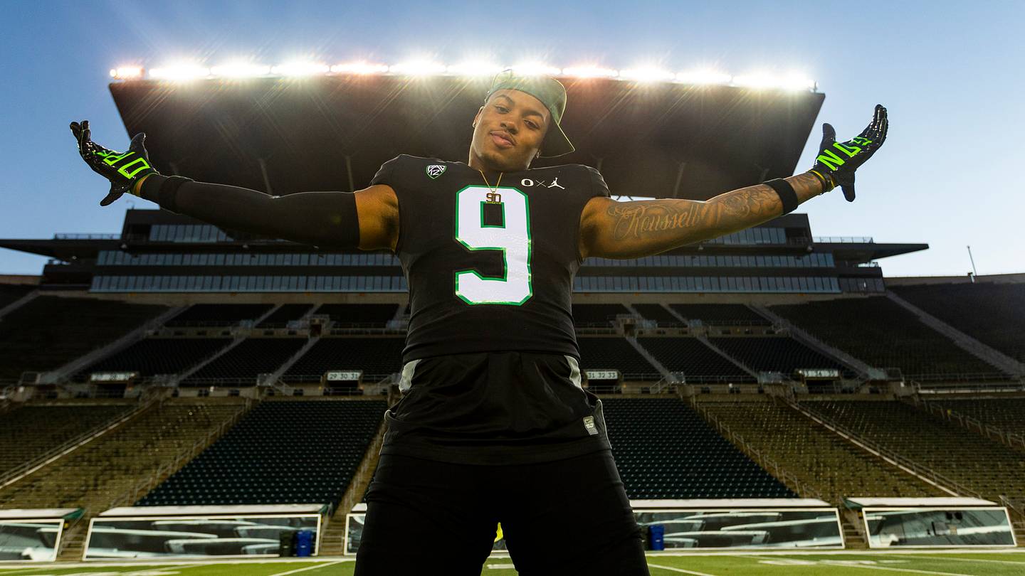 Class Impact: Oregon Football Adds to Defensive Haul With 2023 DL ...