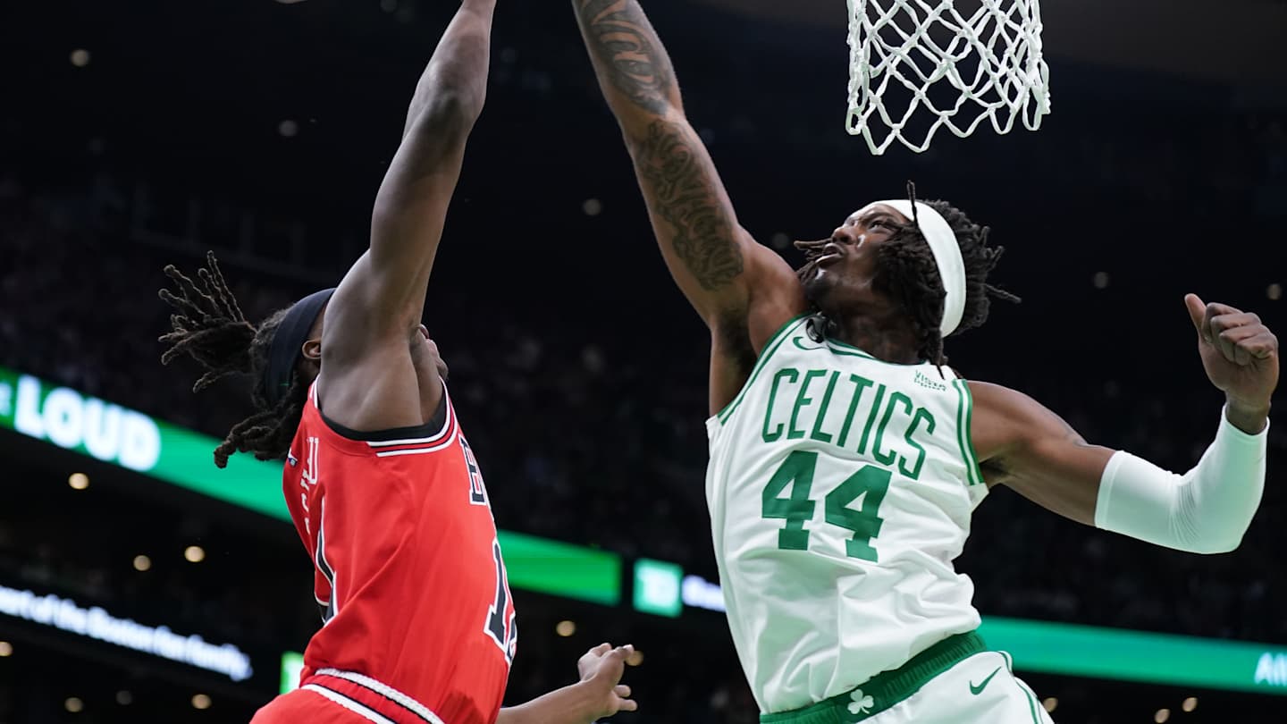 The Latest on Who's in and Who's Out for Wednesday's Celtics-Pelicans ...