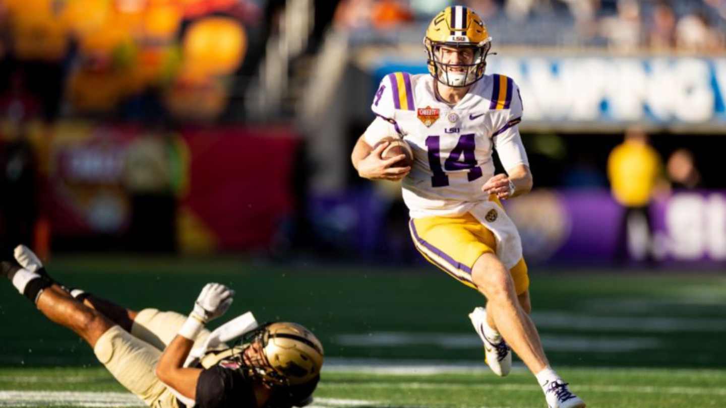 Walker Howard, LSU QB in Transfer Portal, Visits SEC West Rival, per ...