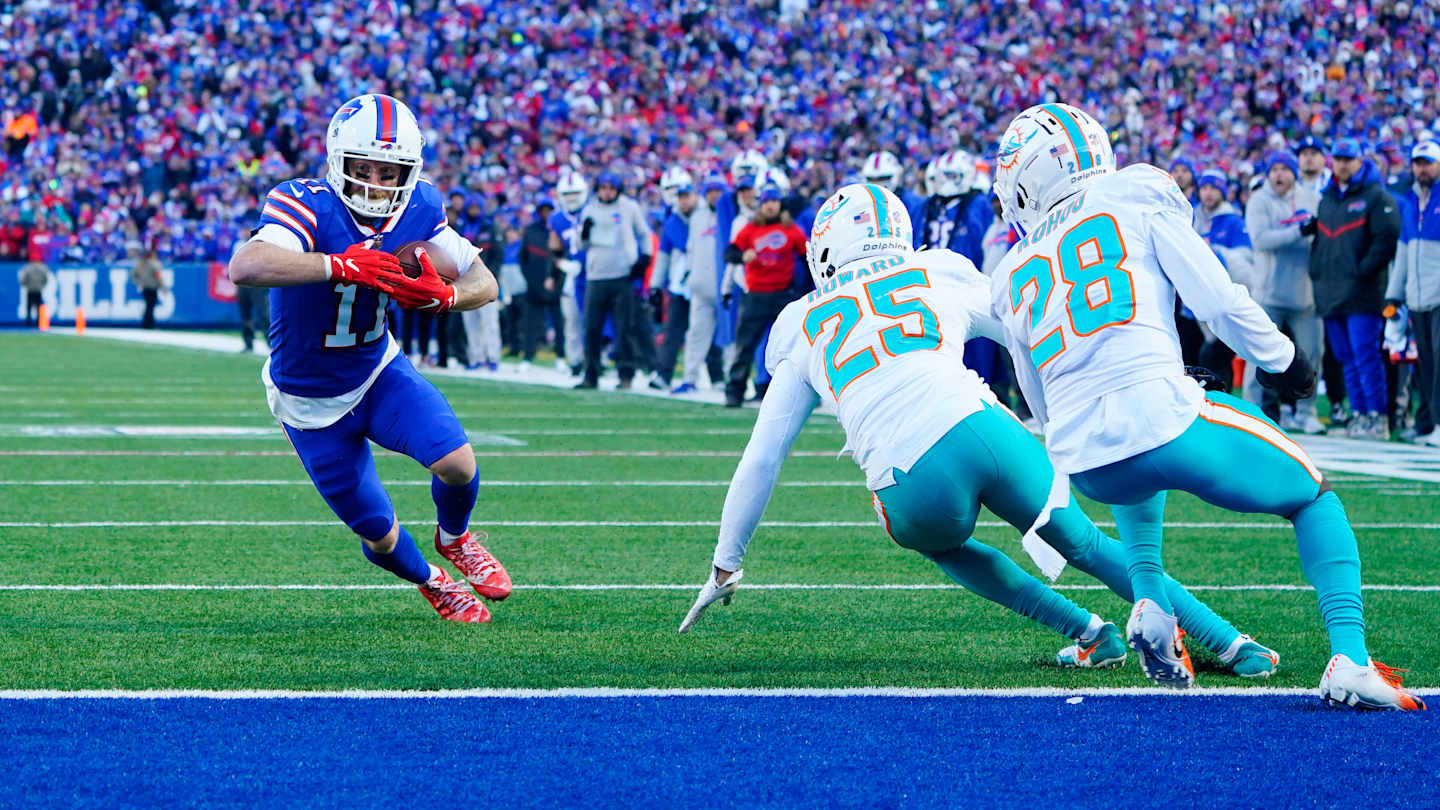 Buffalo Bills WATCH: Cole Beasley Gives Buffalo Lead with TD vs. Miami Dolphins - Sports ...