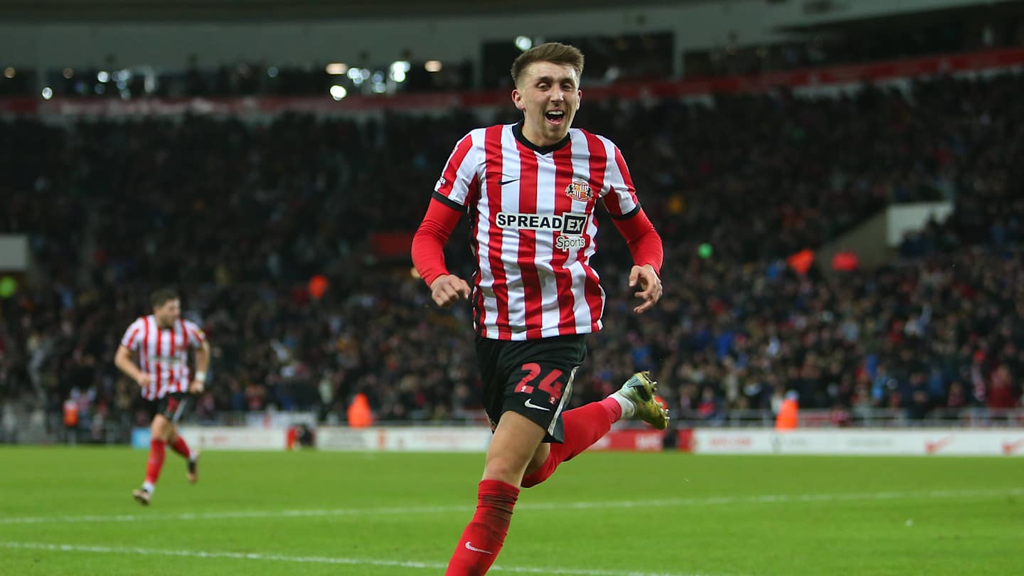 'Dan Neil is some player - he sends me for hotdogs every time,' says ...