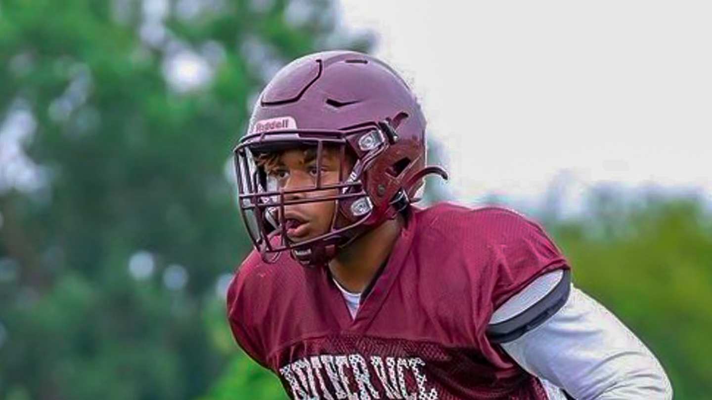 Iowa Football Offers Christian Pierce - Sports Illustrated Iowa ...