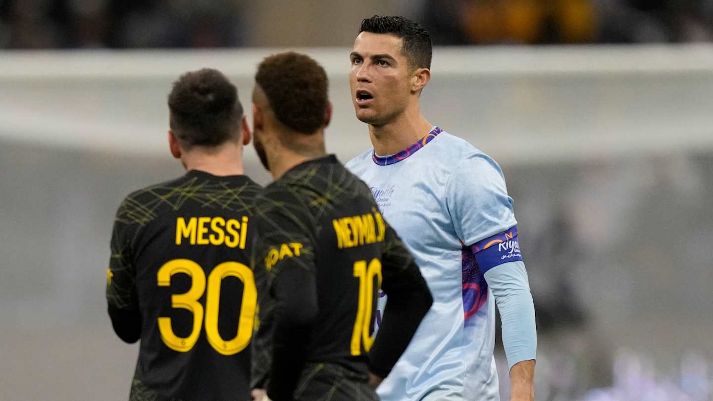 Ronaldo Shares Tweet After Rivalry Showdown With Messi - Sports Illustrated