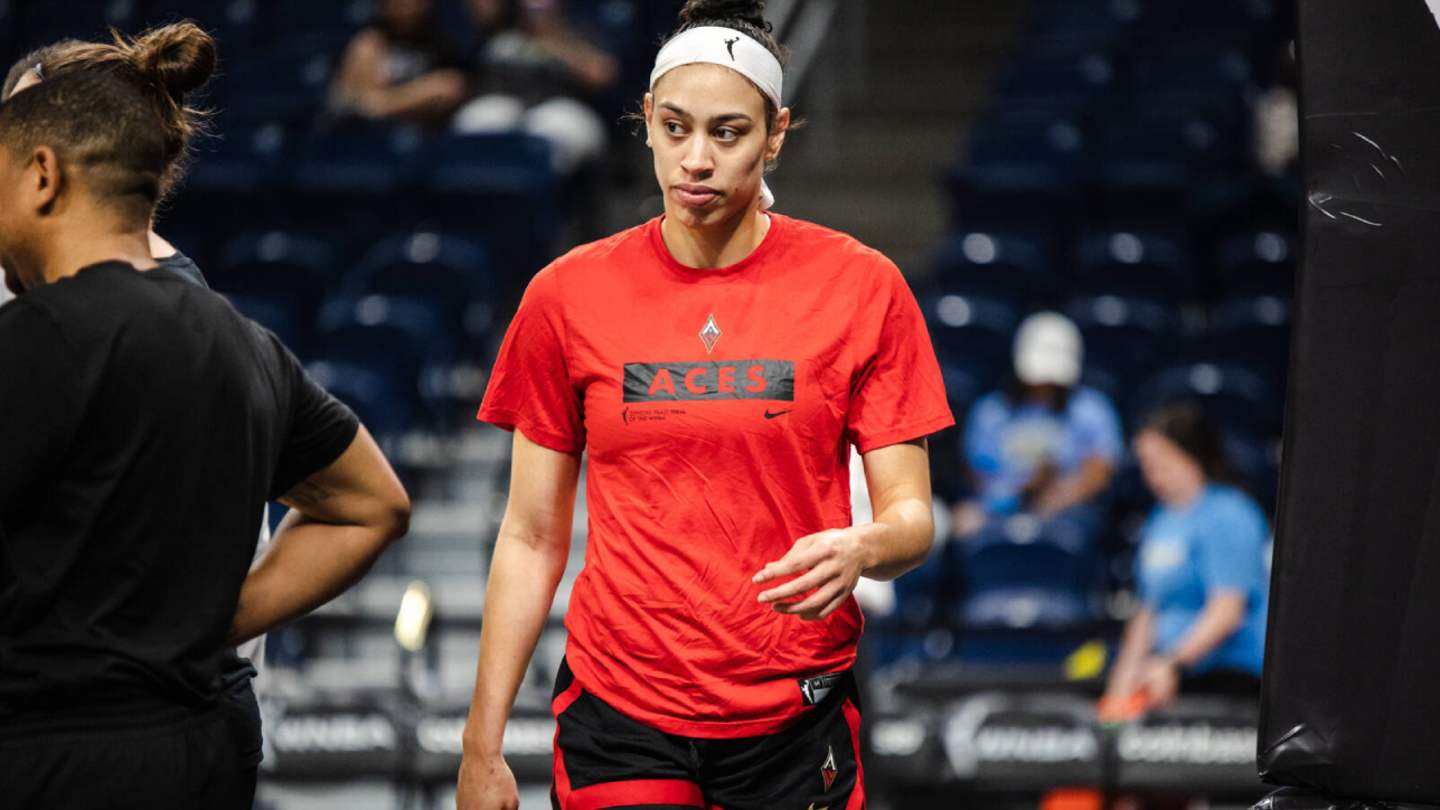 Sparks land All-Star Dearica Hamby, first-round pick in blockbuster ...