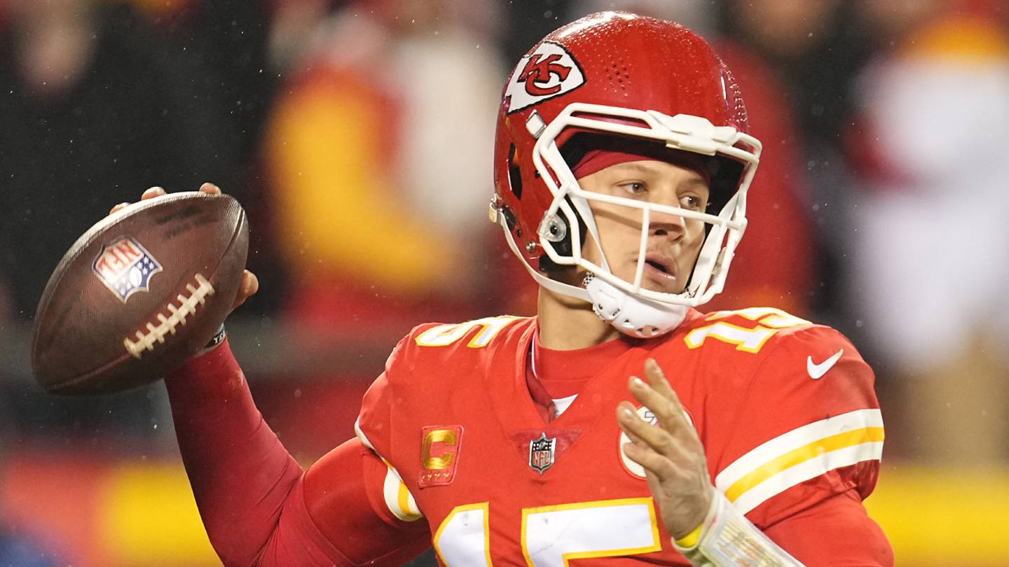 Patrick Mahomes Super Bowl LVII Player Props - Sports Illustrated
