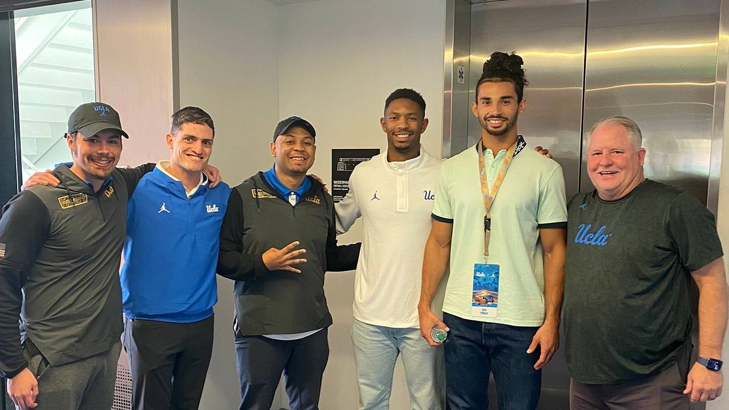 UCLA Football Sends Offer to JUCO Defensive Back Zeke Thomas - Sports ...