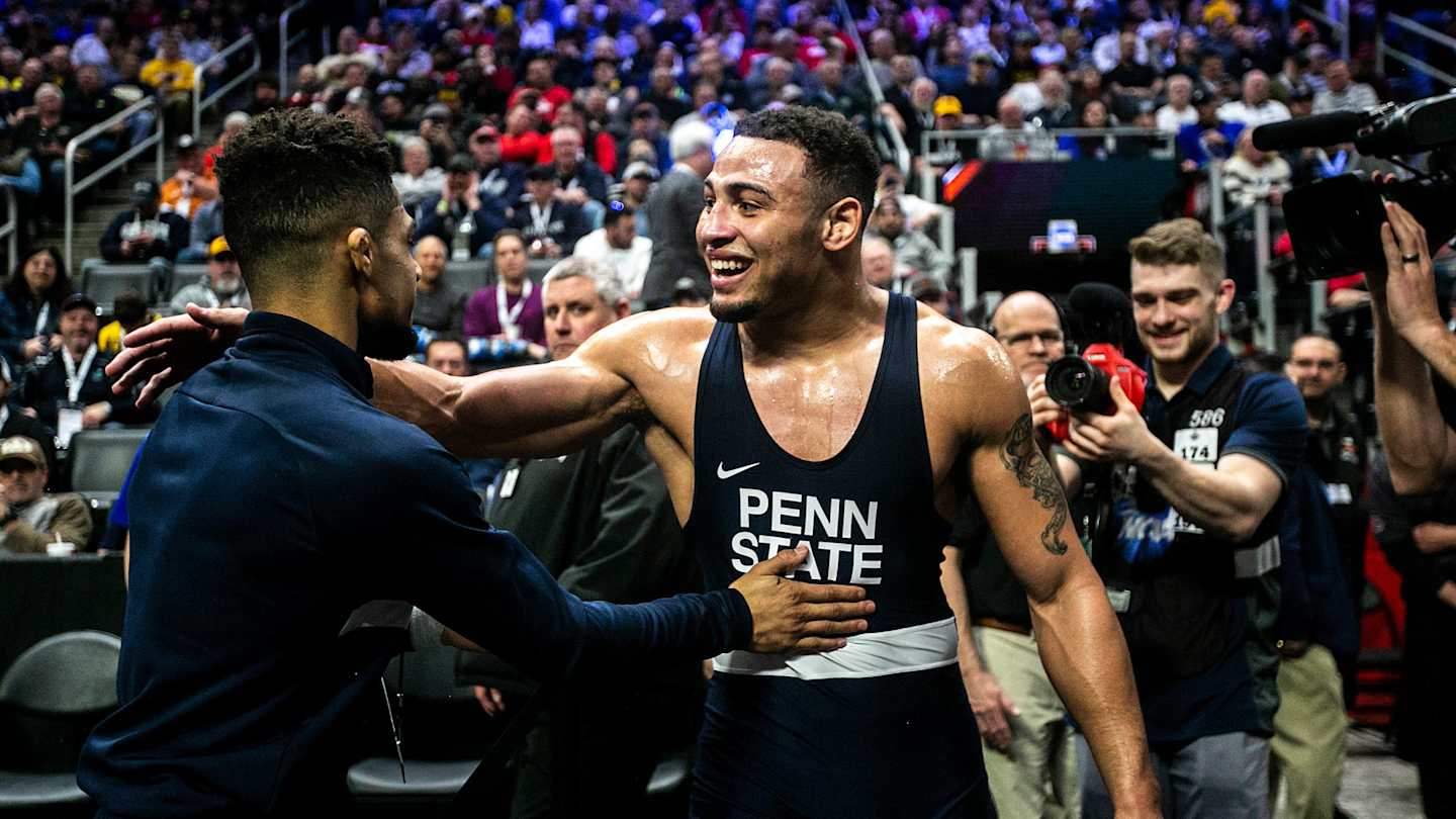 The No. 1 Penn State Wrestling Team Defeats No. 2 Iowa in Big Ten Wrestling - Sports Illustrated ...