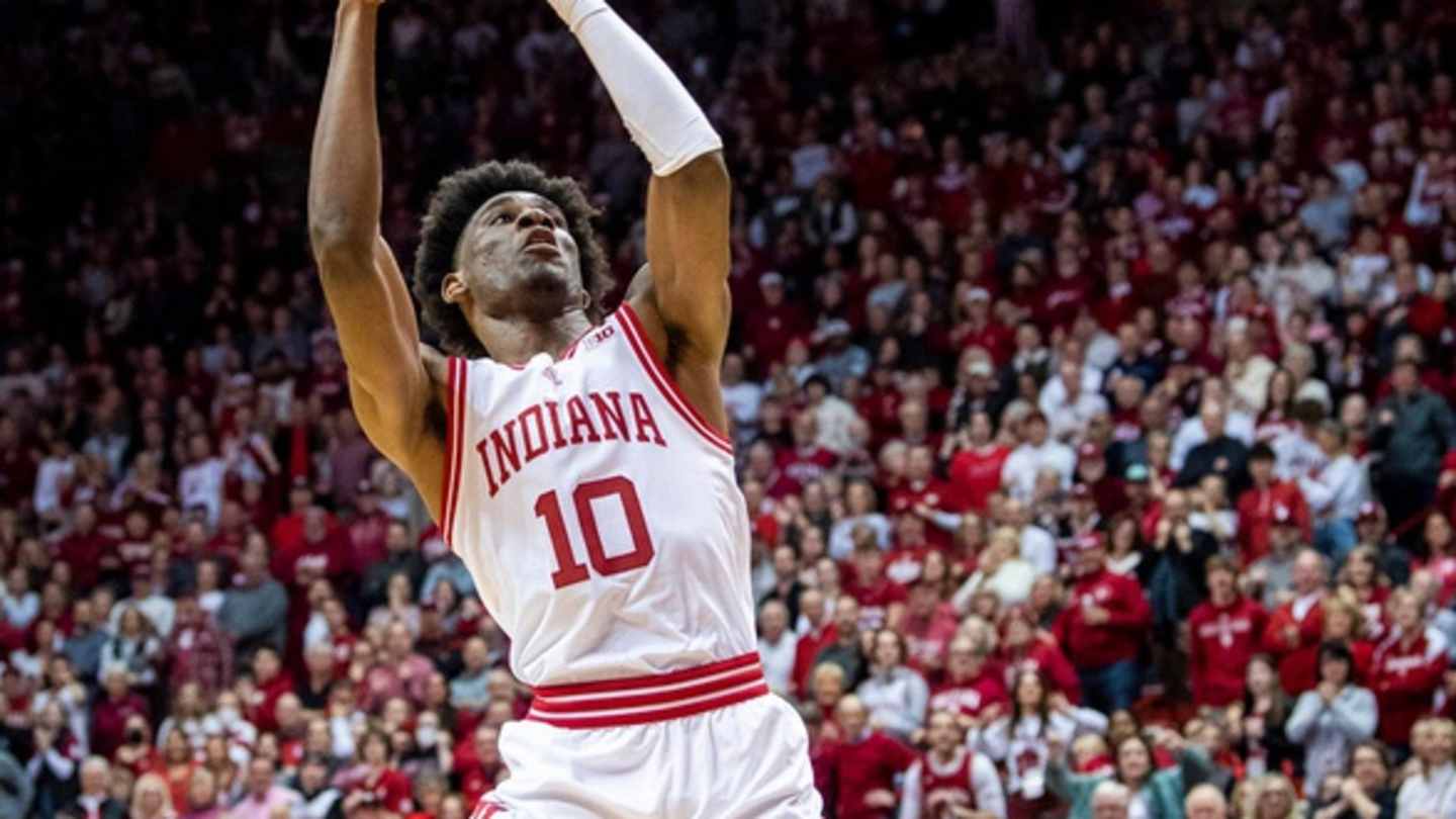 Indiana Freshman Kaleb Banks Shines In Expanded Role: 'It Was My Shot ...