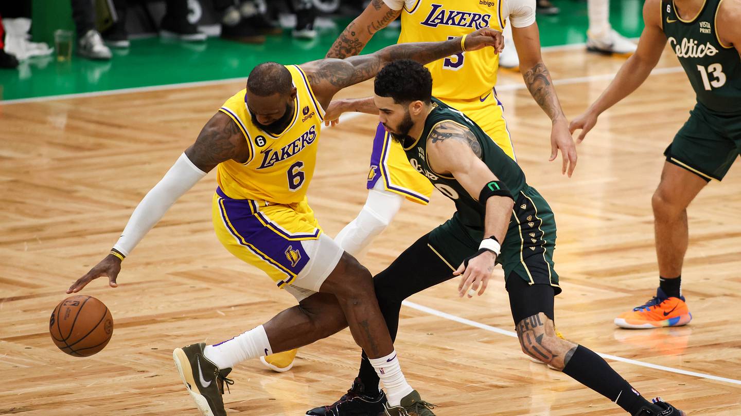 LeBron James Wears Green LeBron 20 in Boston - Sports Illustrated ...