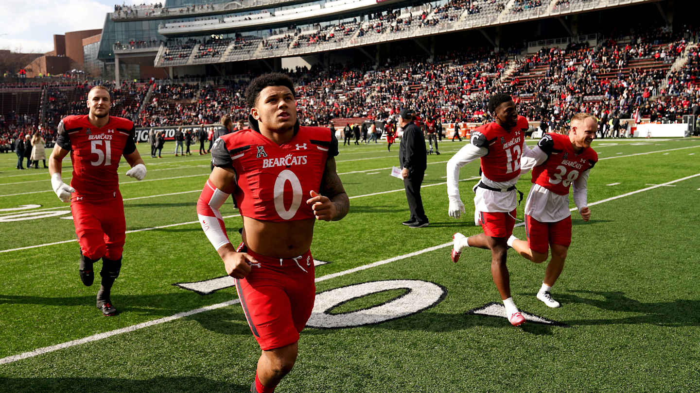Senior Bowl Day Two: Cincinnati Football's Ivan Pace Jr.'s Pass-Rush ...