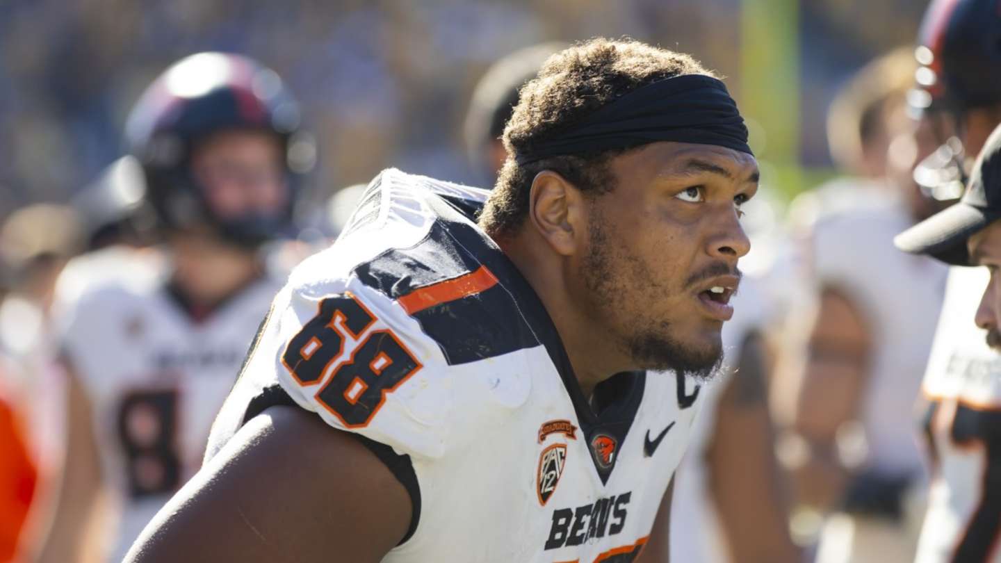 Cincinnati Bengals Meet With Oregon State Offensive Lineman Brandon ...