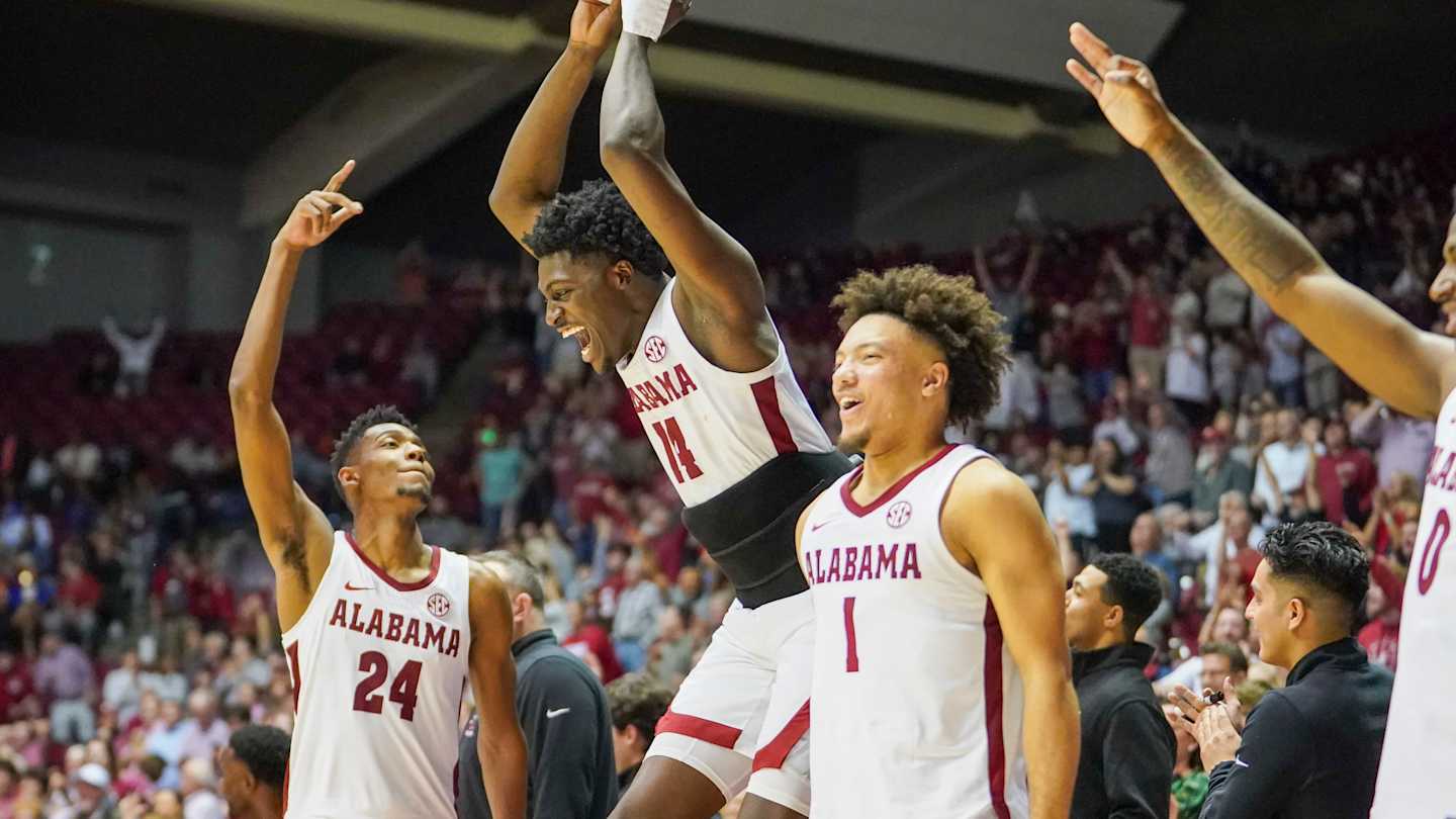 BamaCentral Courtside: No. 3 Alabama 97, Florida 69 - Sports Illustrated Alabama Crimson Tide ...