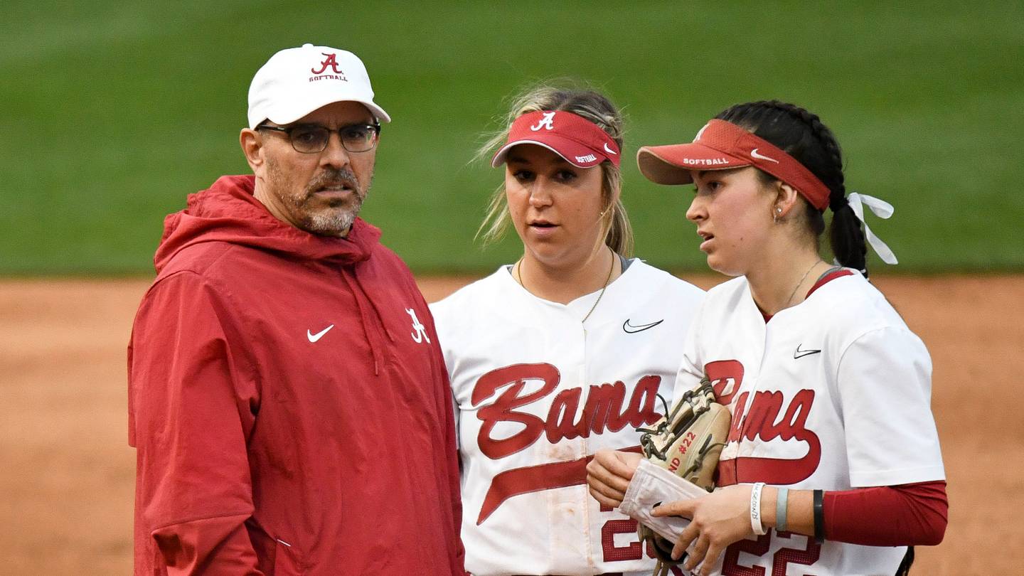 This Week Will Show Where Alabama Softball Really Stands: Just a Minute ...