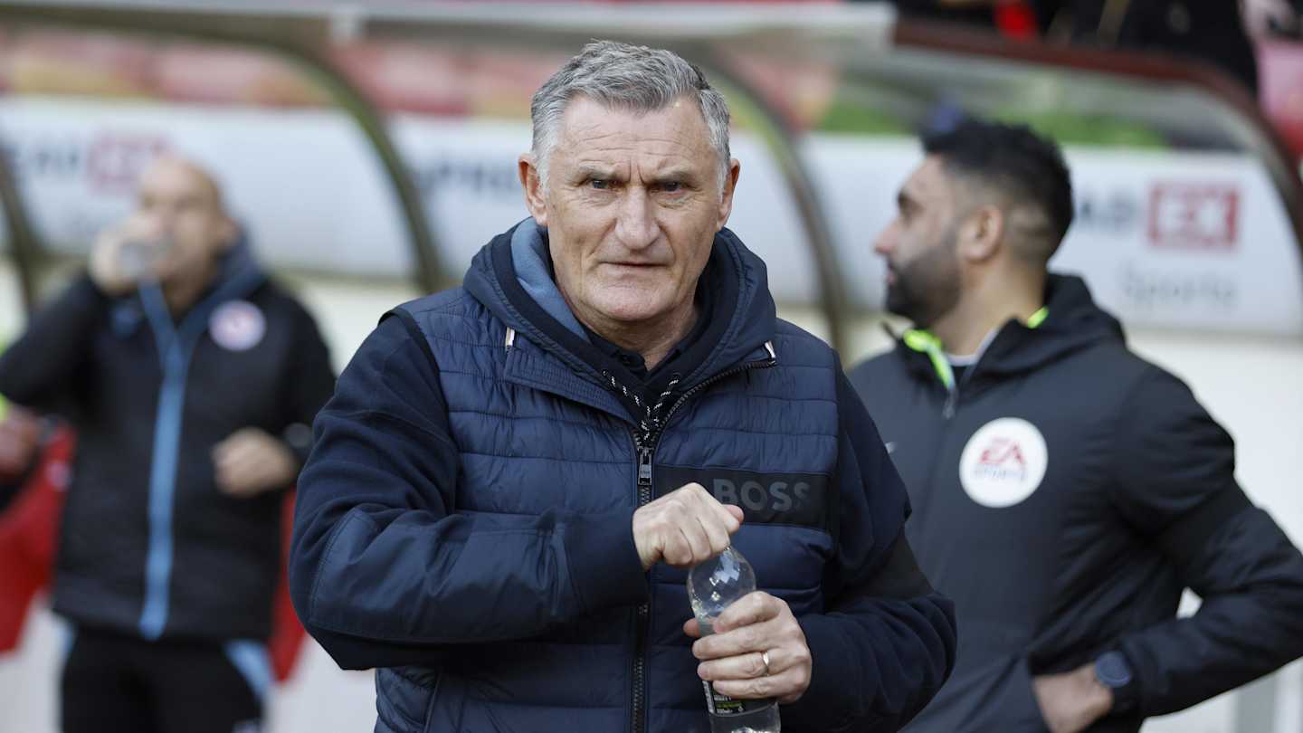 'A bit dull' - Tony Mowbray on why Sunderland were short of their best ...