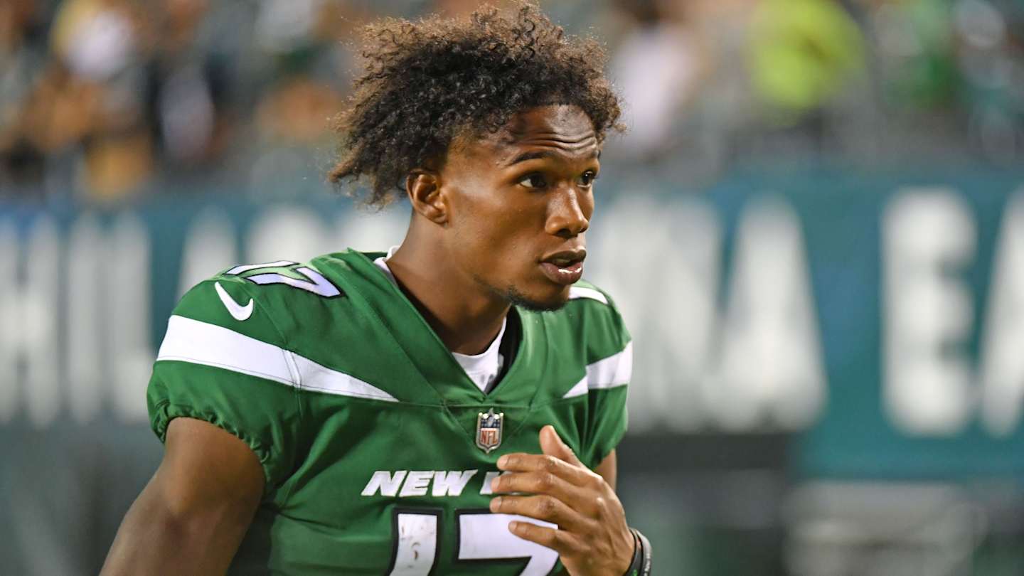 Garrett Wilson's Remarkable Rookie Season Earns Praise from Two-time ...